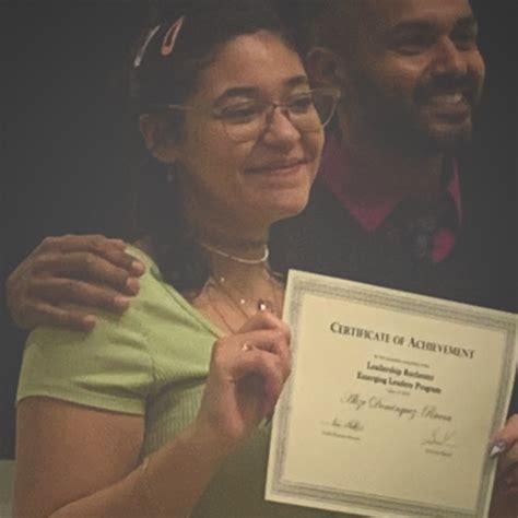 Alizé Dominguez Rivera Cashier Wegmans Food Markets Linkedin