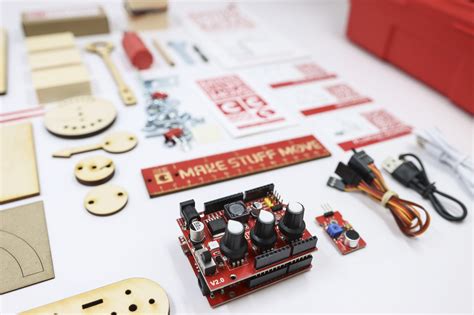 Make Stuff Move Btw Electronic Parts