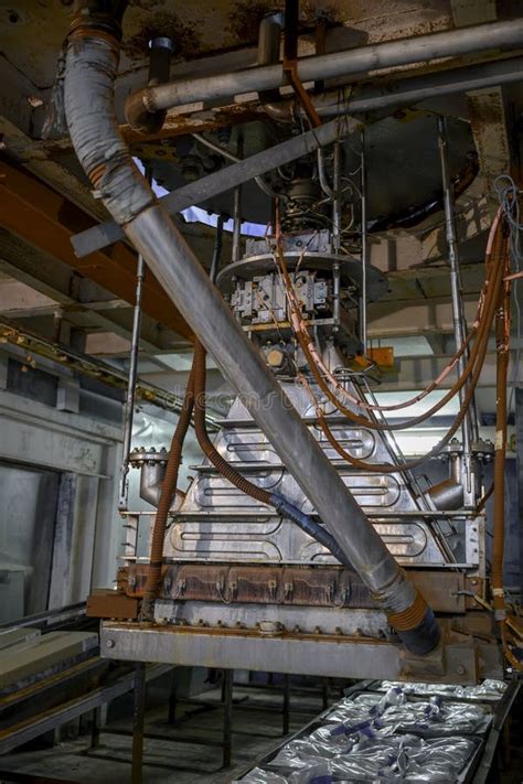 High Voltage Industrial Electron Accelerator For Disinfection Of Medical Equipment And