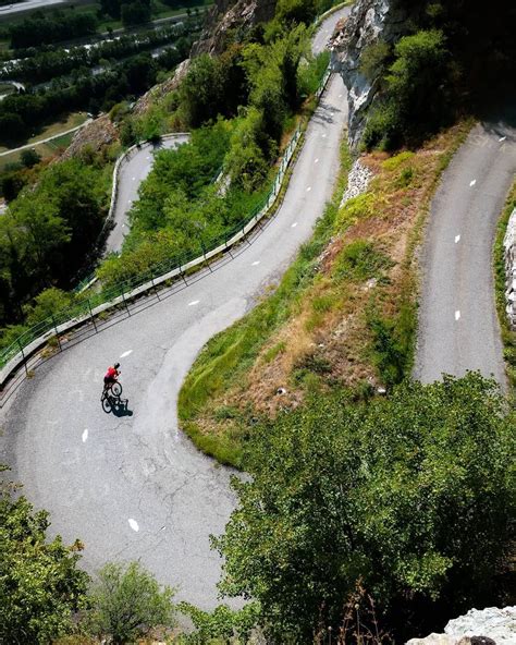 Les Lacets Du Montvernier Country Roads Bicycle Lover Road