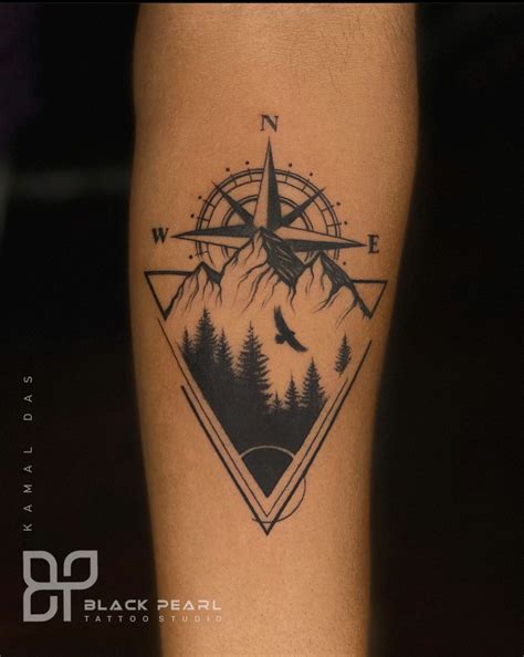 Pin By Anderson Bx On Tatoo Tattoos For Guys Compass Tattoo Men