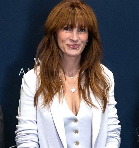 Julia Roberts Looked Stunning At The Premiere Of Her Series Homecoming Hot Sex Picture