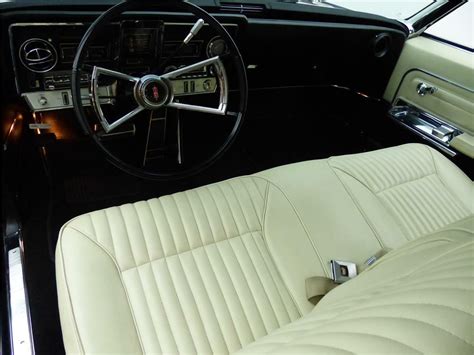 1966 Oldsmobile Toronado Interior 181686