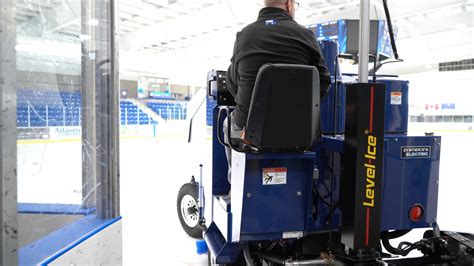 Level Ice® Zamboni