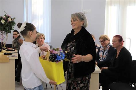 ღვაწლმოსილი ოზურგეთელი პედაგოგები საზეიმოდ გააცილეს გურიის მოამბე