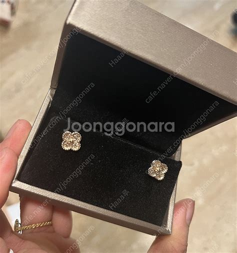 반클리프 스윗 짜글이 귀걸이 18k 여성의류 중고나라