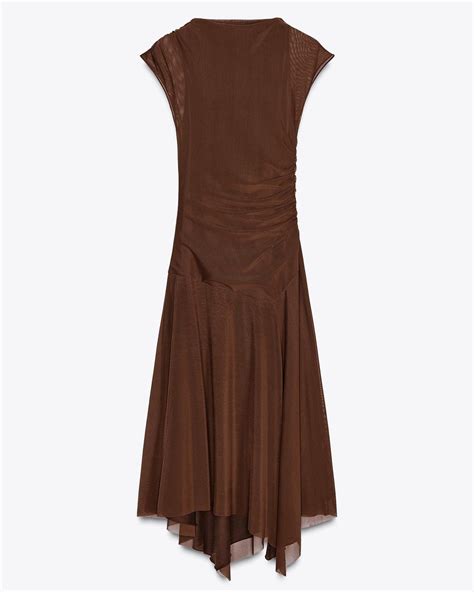 The Brown Dress Is Set To Be The Summers Sleeper Hit Heres How To