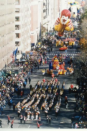 2000 Macys Thanksgiving Day Parade The Mighty Sound Of Ma Flickr