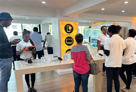 E Net Begins Test Drive Of New Mobile Service With Unlimited Data News Source Guyana