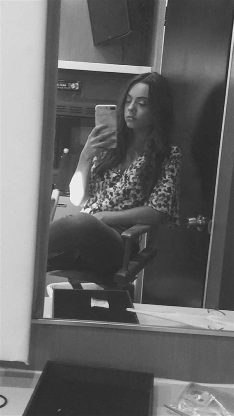 Selfie Ravaallan