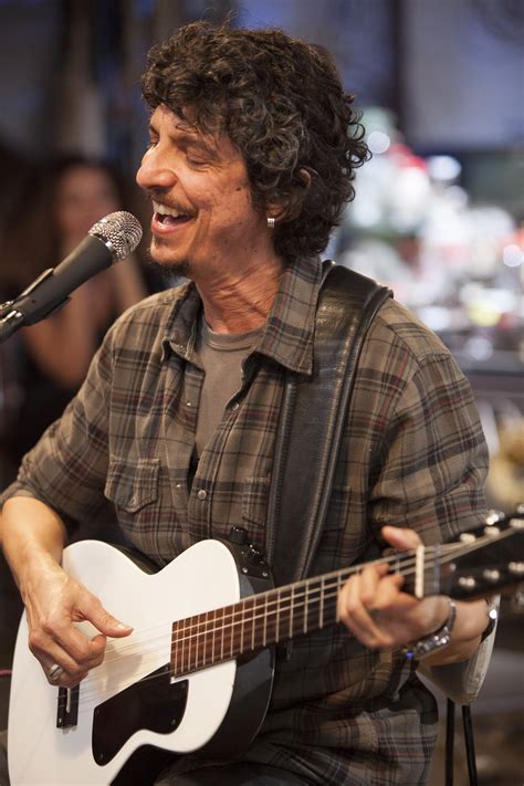 Focus Portal Cultural Pedro LuÍs No Show Voz E ViolÃo Cantor E