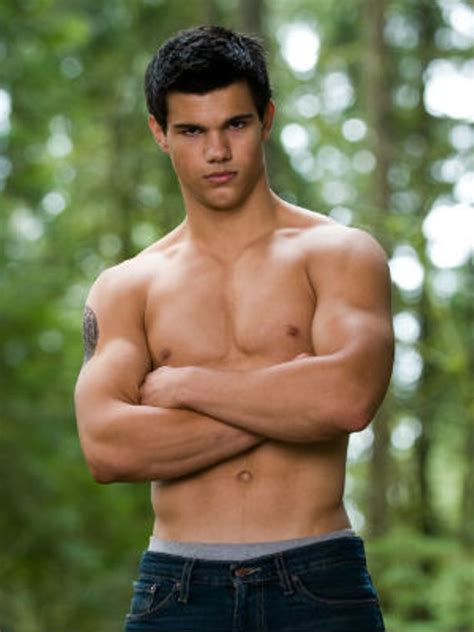 Picture Of Taylor Lautner In The Twilight Saga Breaking Dawn Part 2