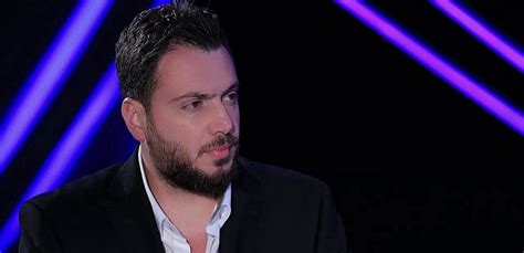 وحدة مطلّقة 3 مرّات بشو أفهم منّي؟ فنان لبناني يُثير الجدل