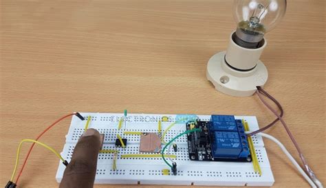 Touch On And Off Switch Circuit Diagram And Working Electronicshub