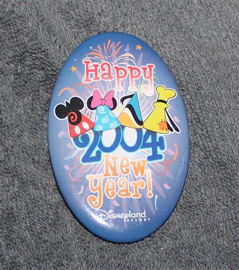 Disneyland Happy New Year 2004 Pin Back Button Oval Ebay