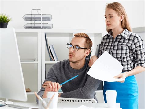 Understanding The Difference Software Engineers Vs Software Developers Institute Of Data