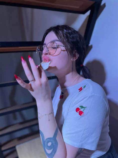 That Ice Cream Was Delicious But It S Nothing Like Yours Nudes Nakedinthekitchen NUDE PICS ORG