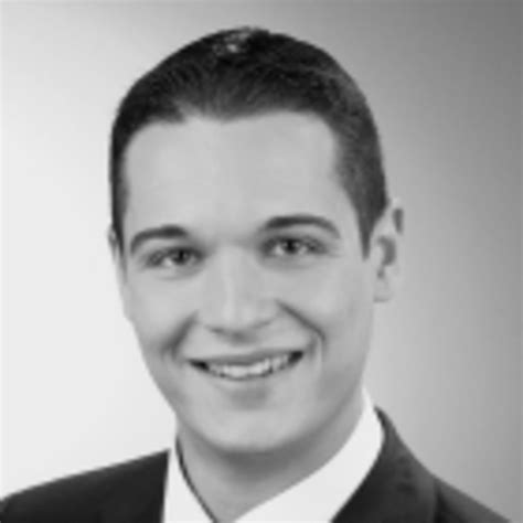 Daniel Siebert International Business European Management School Xing