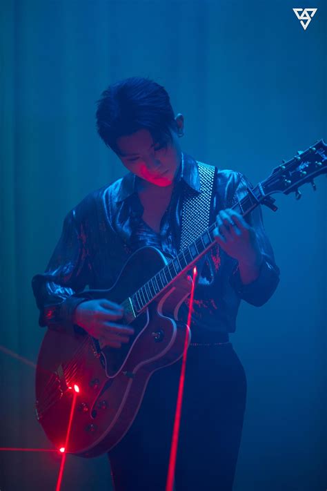 220110 Woozi Ruby Mv Behind Sketch Weverse Kpopping