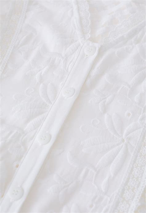 Floral Embroidery Inserted Flutter Sleeve Midi Dress Retro Indie And Unique Fashion