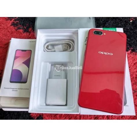 Oppo A3S Red Edition Fullsett Mulus Normal Bagus No Minus Ram 2GB Hp Bekas Like New Di Riau