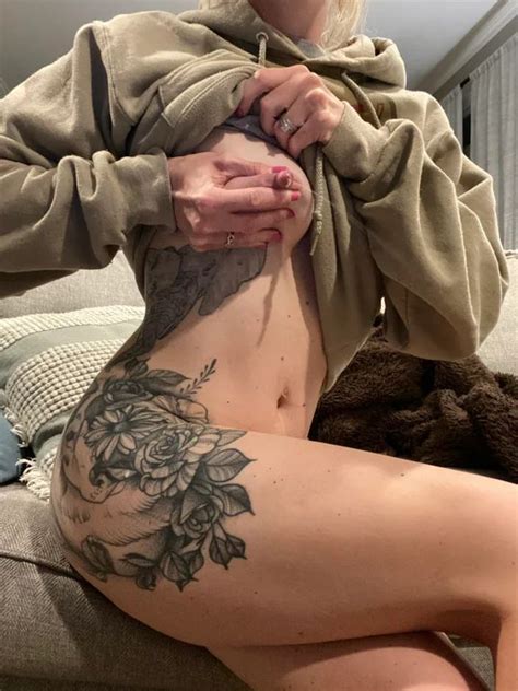 Milky Boobs Monday Aug 29 12