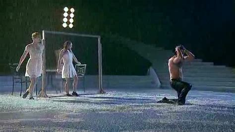 Sore Si Dima Kiss From A Rose Scene Si Bonusuri Din Pariu Cu Viața