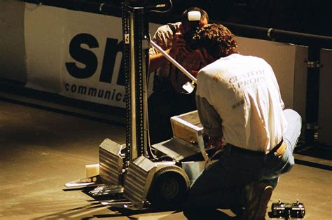 Tiny Tim Robot Combat Archive