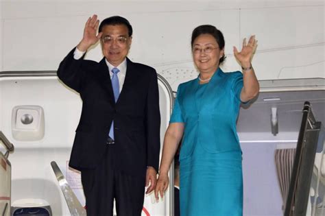 នាយករដ្ឋមន្រ្តីចិន លី ខឺឈាង មកដល់កម្ពុជាហើយ នៅយប់ថ្ងៃអង្គារនេះ