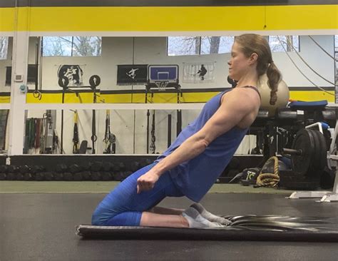 Stronger Quads With These 5 Reverse Nordic Curls Meghan Callaway