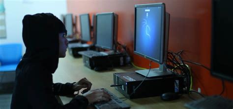 How To Bypass Locked Windows Computers To Run Kali Linux From A Live