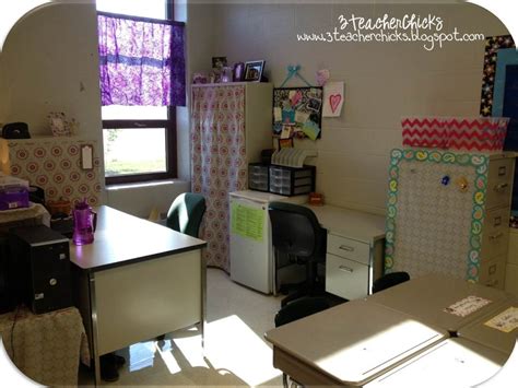 3 Teacher Chicks Im Done Stick A Fork In Me Classroom Pics