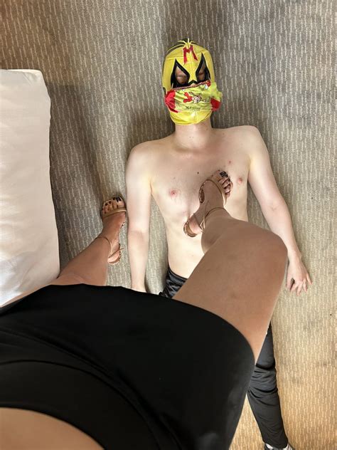 After The Fight The Victory Pose Page Male Vs Female The Mixed Wrestling Forum