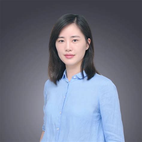 向新而生 杨琪:长期看消费板块会有属于它大放异彩的时间财富号东方财富网 向新而生 杨琪:长期看消费板块会有属于它大放异彩的时间财富号东方财富网