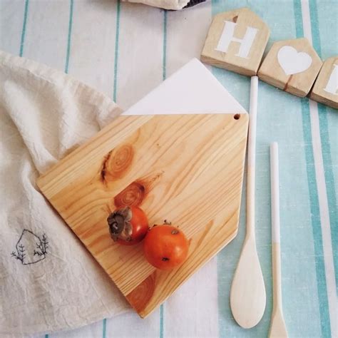 Доска деревянная разделочная