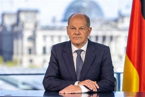 შოლცი გერმანიიდან დეპორტაციის პირობების გამკაცრებას აანონსებს Metronome Ge