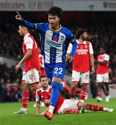 스포키 런던 연고 Epl 팀들 모두 탈락 이변…브렌트포드는 4부 리그에 충격패