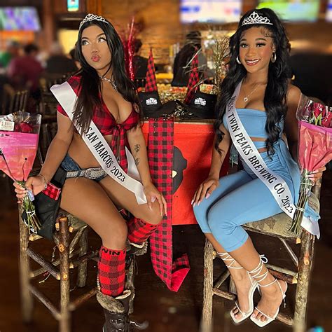 Twin Twin Peaks San Marcos Takes Over Nashville Miss San Marcos