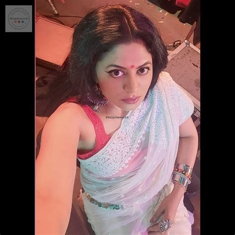 Kavita Kaushik Hot In Saree R Kalpikaworld