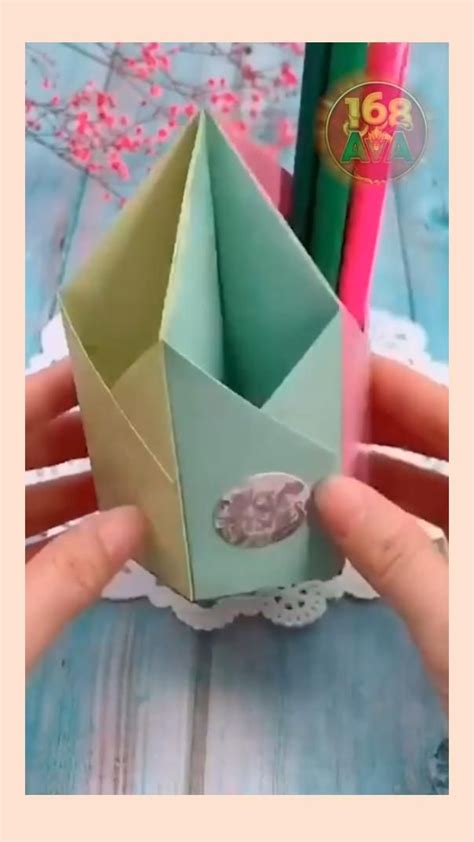 งานประดิษฐ์ที่นำมาใช้ได้ จากกระดาษ クラフトのアイデア 折り紙 作り方 簡単手作りプレゼント