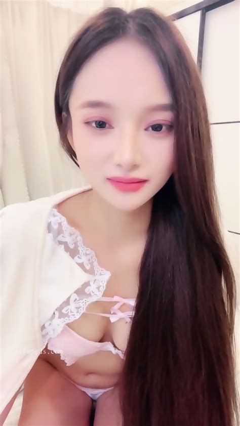 【吗d个蛋】御姐下海！卧槽！真的好漂亮道具狂插！我射了2 Eporner