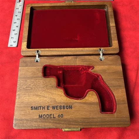 Smith And Wesson Model 60 Revolver Presentation Box Case Only £24018