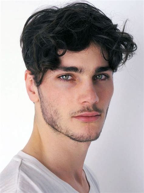 Foto De Hombre Guapo Con Ojos Verdes Foto De