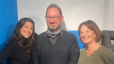 Agnès De Sacy Réalisatrice Et Vincent Robillard Régisseur Pour La