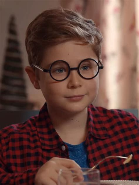 Austin Miller Ginny And Georgia Wiki Fandom