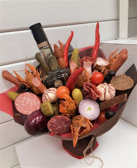 Оригинальные букеты для мужчин на день рождения 96 фото