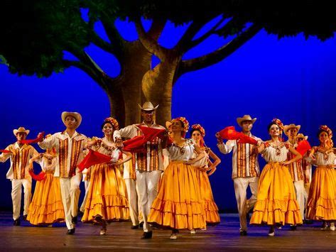 Guerrero En 2020 Ballet Folklorico Guerreros Ballet