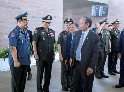 សម្តេចពិជ័យសេនា ទៀ បាញ់ ដឹកនាំប្រតិភូទៅចូលរួមកិច្ចប្រជុំសន្តិសុខអាស៊ីលើកទី២០នៅសិង្ហបុរី