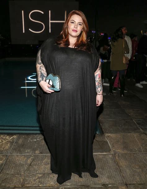 Plus Size Model Tess Holliday Strikes Back After Comments About