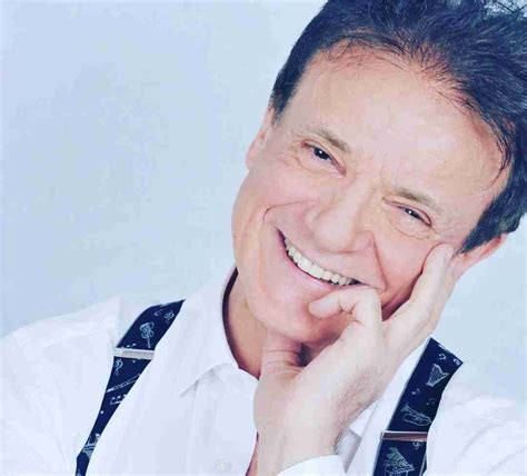 Massimo Ranieri Continua A Farci Sognarein Volo Wheremagichappensit